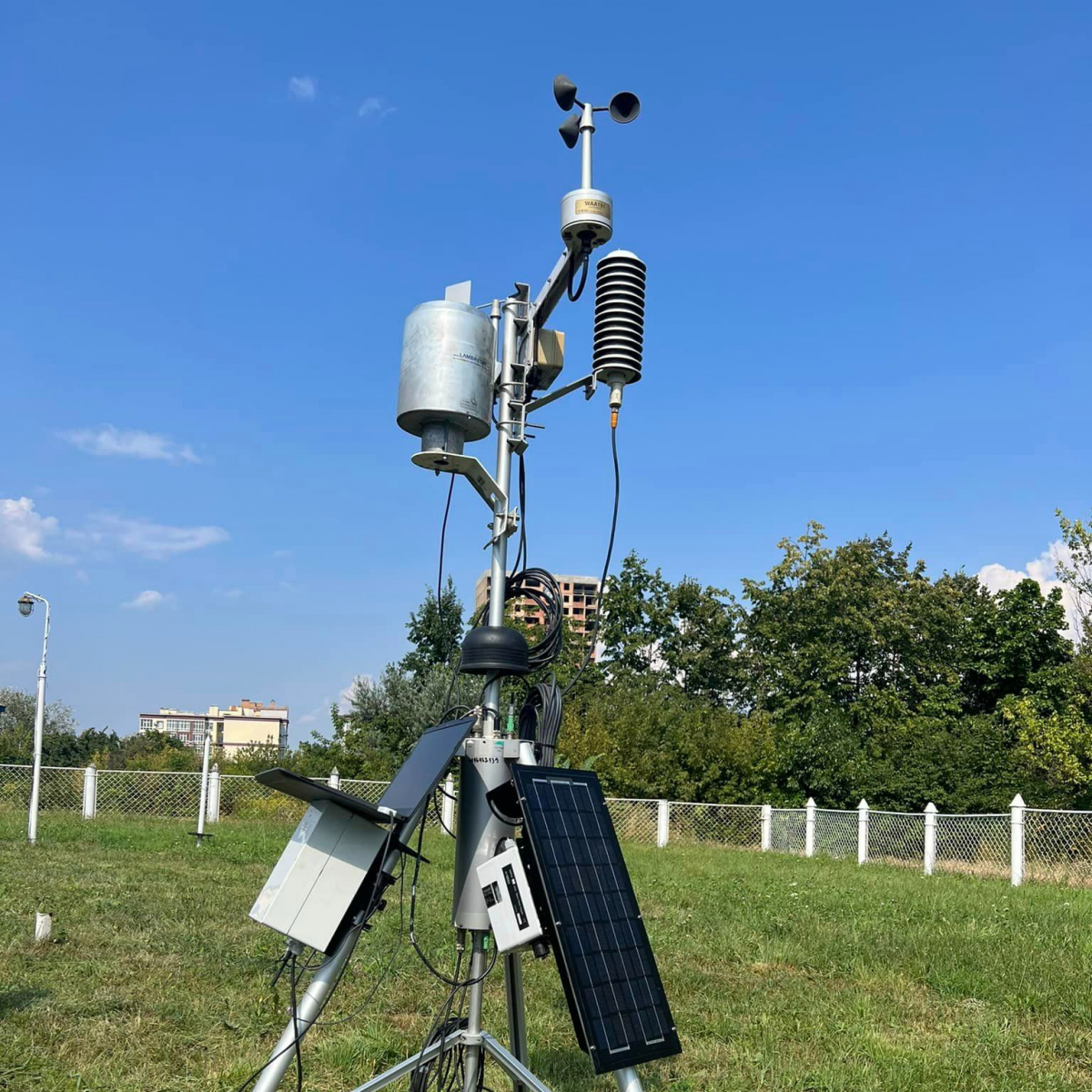 Мобільна метеорологічна станції MAWS 201. УкрГМЦ
